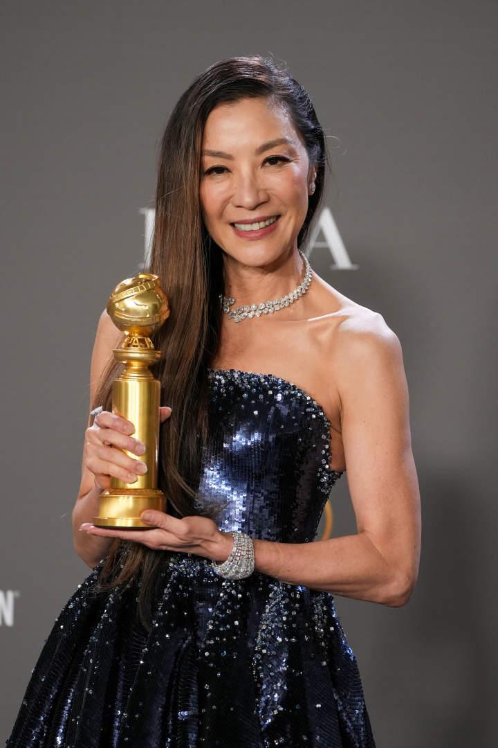 杨紫琼：从功夫女星到金球奖最佳女主角，钱报记者眼里“真正的大姐大”