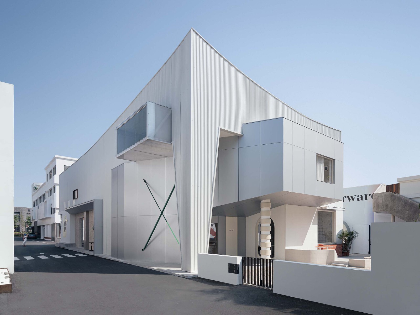 Flop艺术空间 / 房子和诗建筑事务所|建筑|空间|立面图_新浪新闻