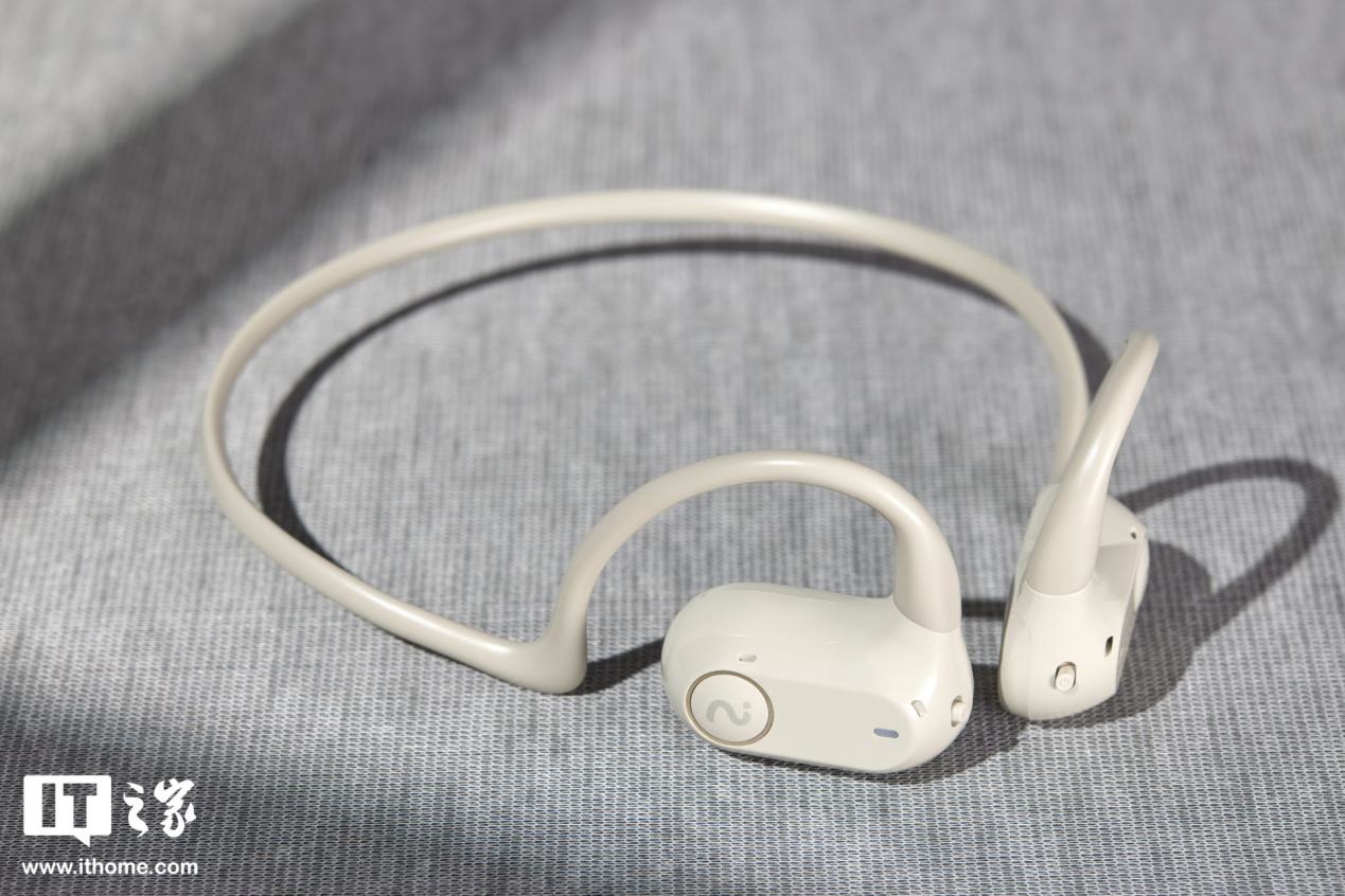 科大讯飞 iFLYBUDS Air 开放式办公耳机图赏：极简，凝练__财经头条
