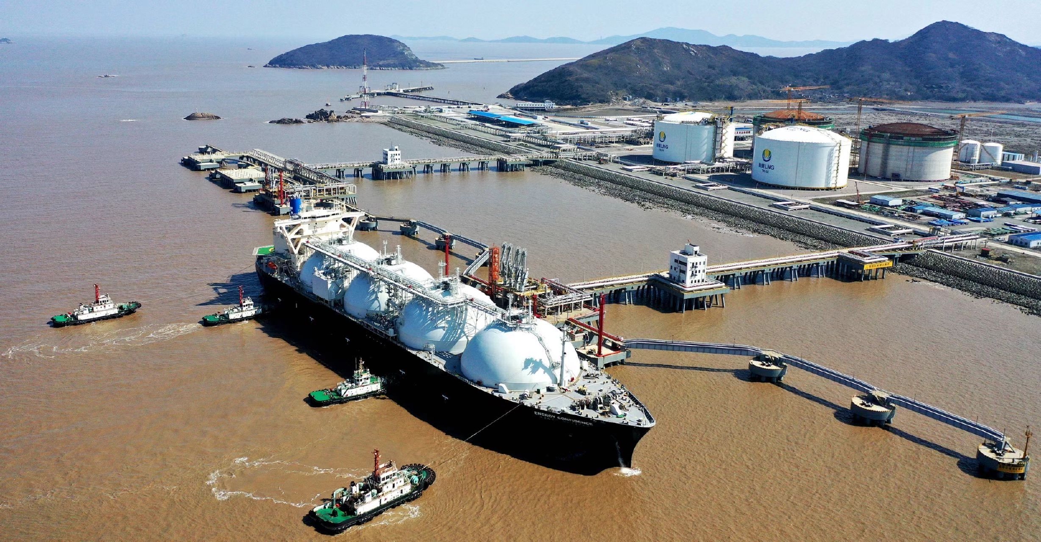 【专访】新奥股份联席CEO于建潮：中国天然气消费量2030年将超6000亿立方米，低碳LNG占比不断提升__财经头条