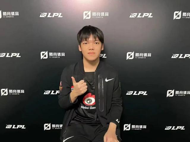 RNG官宣Angel加入，上限恐超越小虎？网友：真厉害就不会没人要！|小虎|rng|lpl_新浪新闻