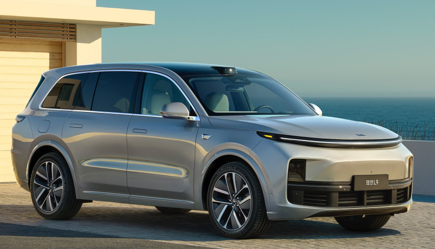理想L8和L9月销双双破万，由此看来增程路数是可行的？-新浪汽车