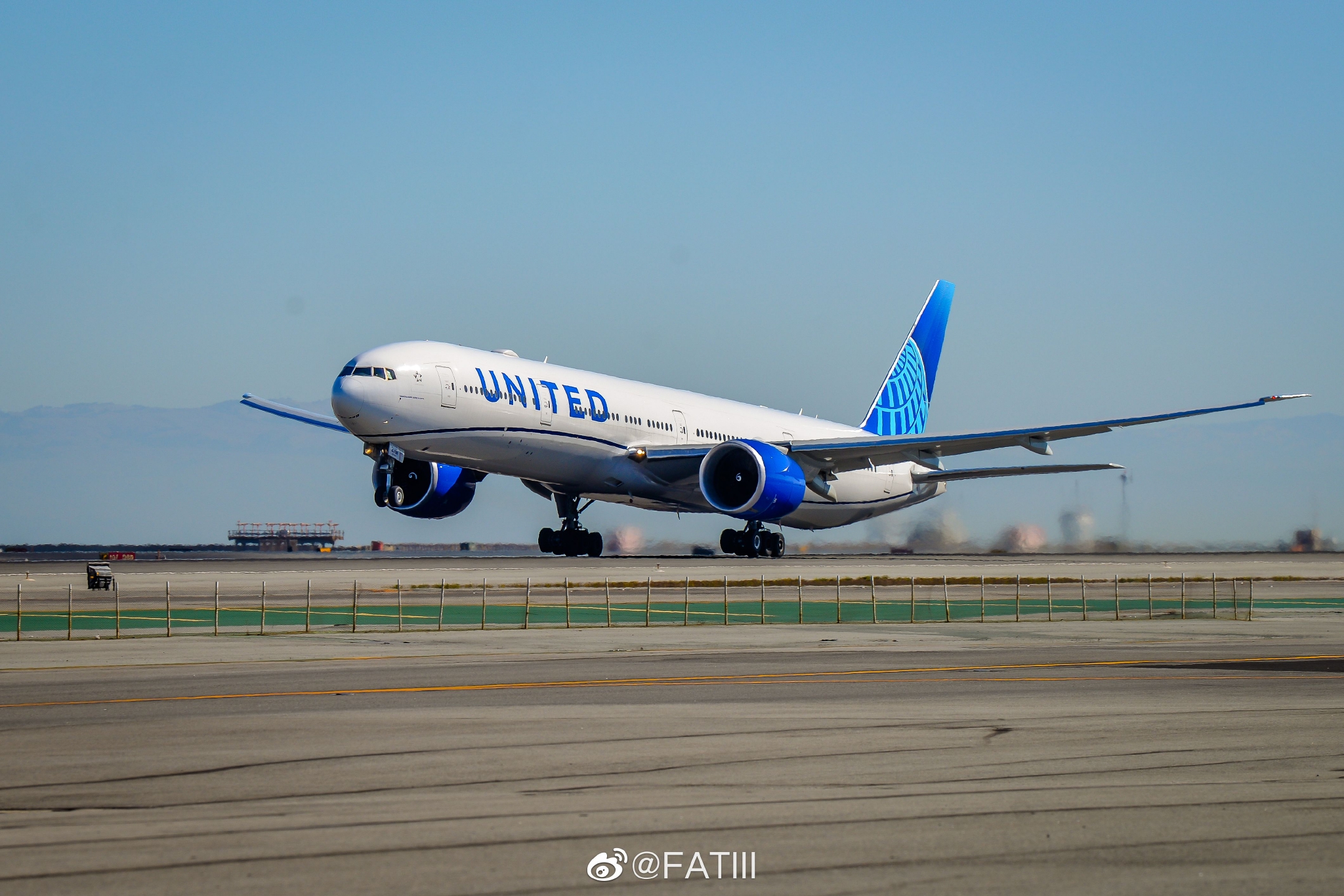 美联航恢复旧金山至上海直飞航班|美联航|旧金山|上海市_新浪新闻