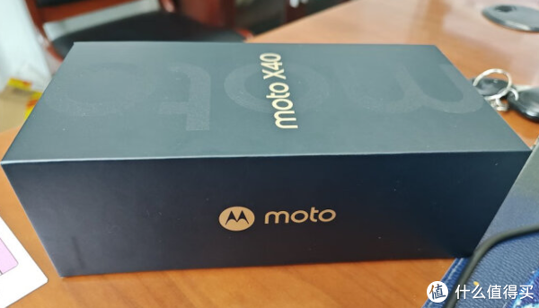标准版旗舰，你想要的它全都有，摩托罗拉X40__财经头条
