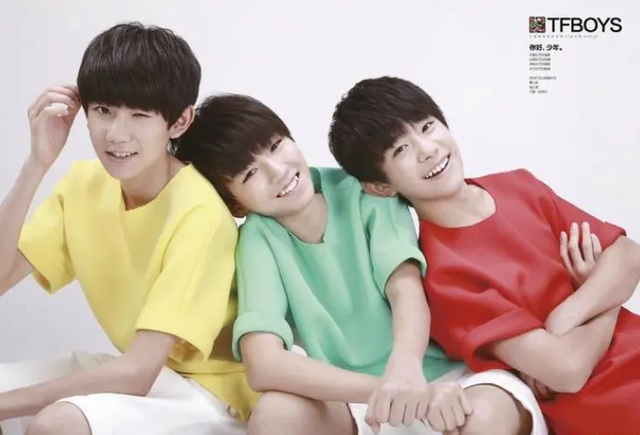 网传TFBOYS十周年演唱会后解散，回顾十年有许多遗憾与矛盾|TFBOYS|演唱会|易烊千玺_新浪新闻