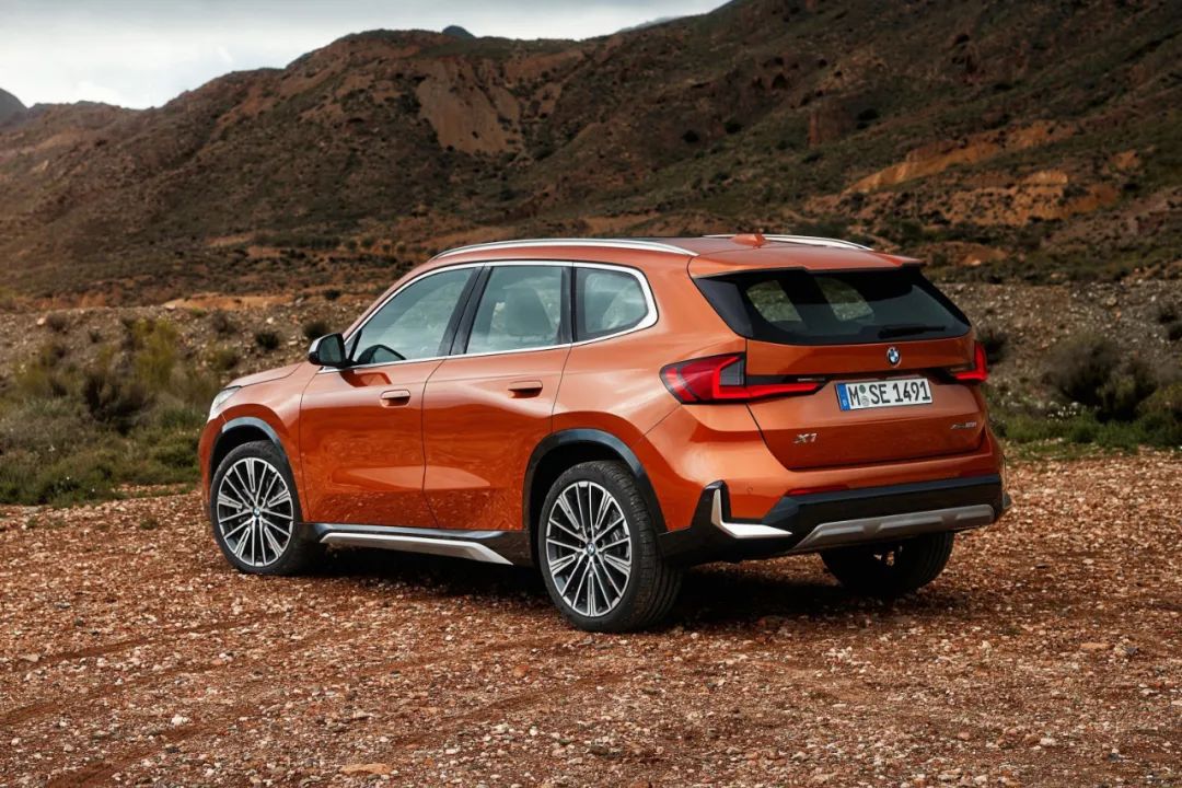 BBA平民化？全新换代X1，1.5T的Q3，最低20万有交易！-新浪汽车