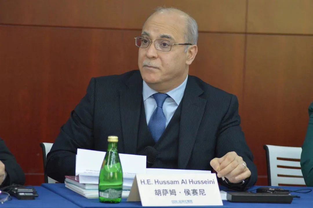 CCG举办大使圆桌 多国使节与专家学者热议新媒体时代的跨文化交流与全球经贸合作__财经头条