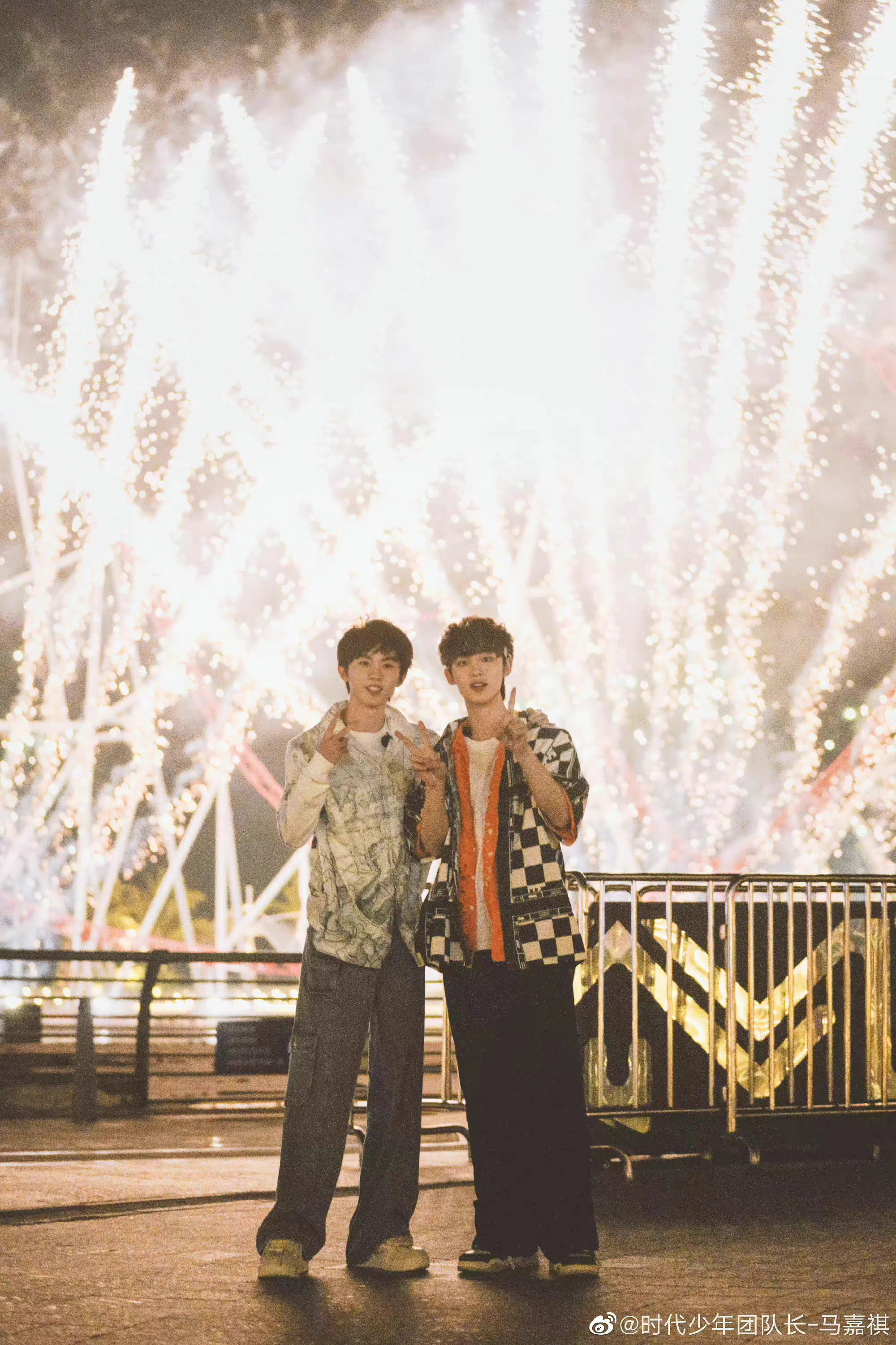 时代少年团成员发文为丁程鑫庆生 马嘉祺 宋亚轩 刘耀文 张真源……