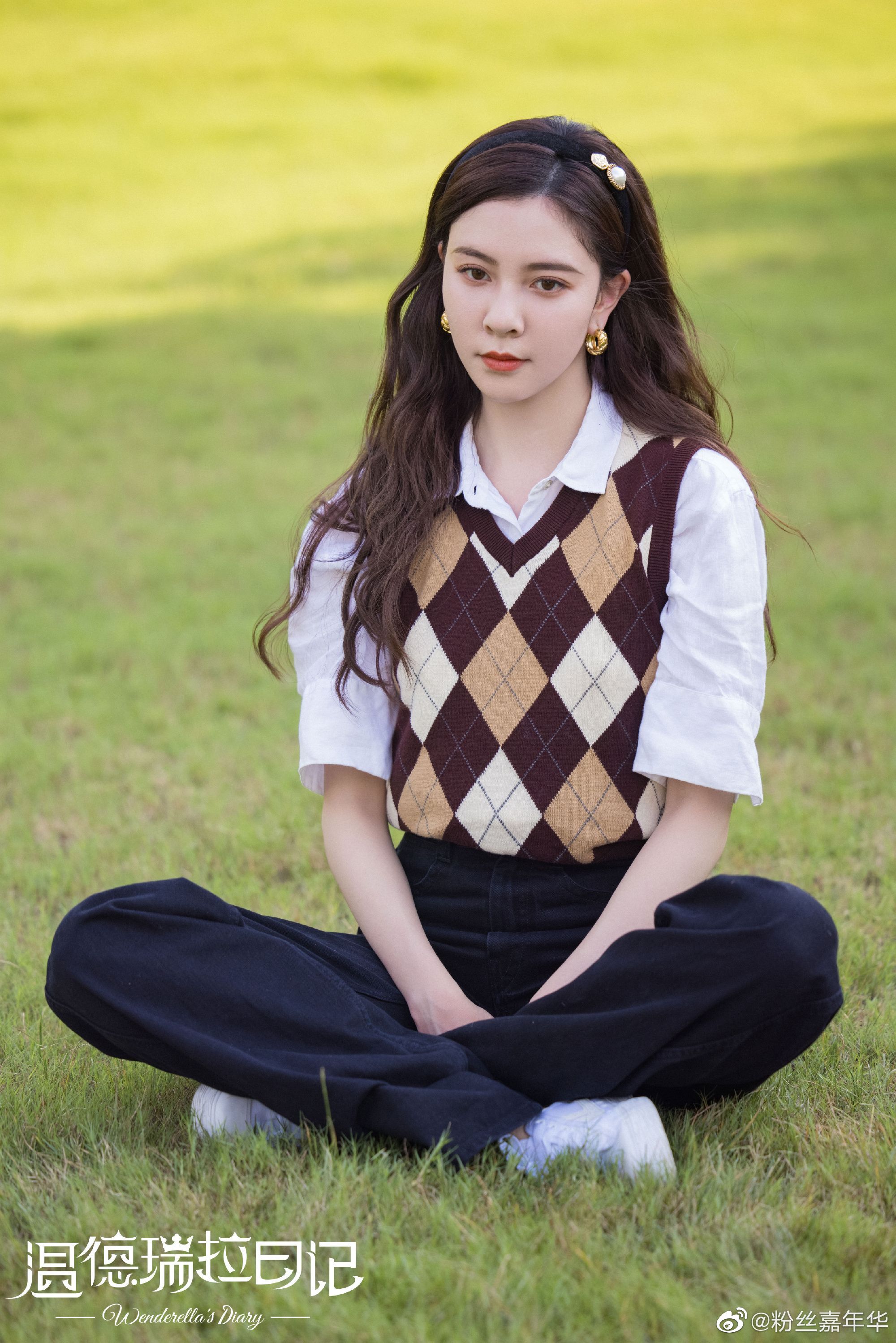《温德瑞拉日记》中，女主温媃作为高跟鞋设计师，有近百套服饰……|宋妍霏|时尚|造型|新剧|服装造型_新浪新闻