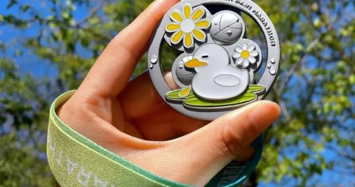 Keep奖牌走红背后，线上跑早已是一门大生意|Keep|马拉松_新浪新闻