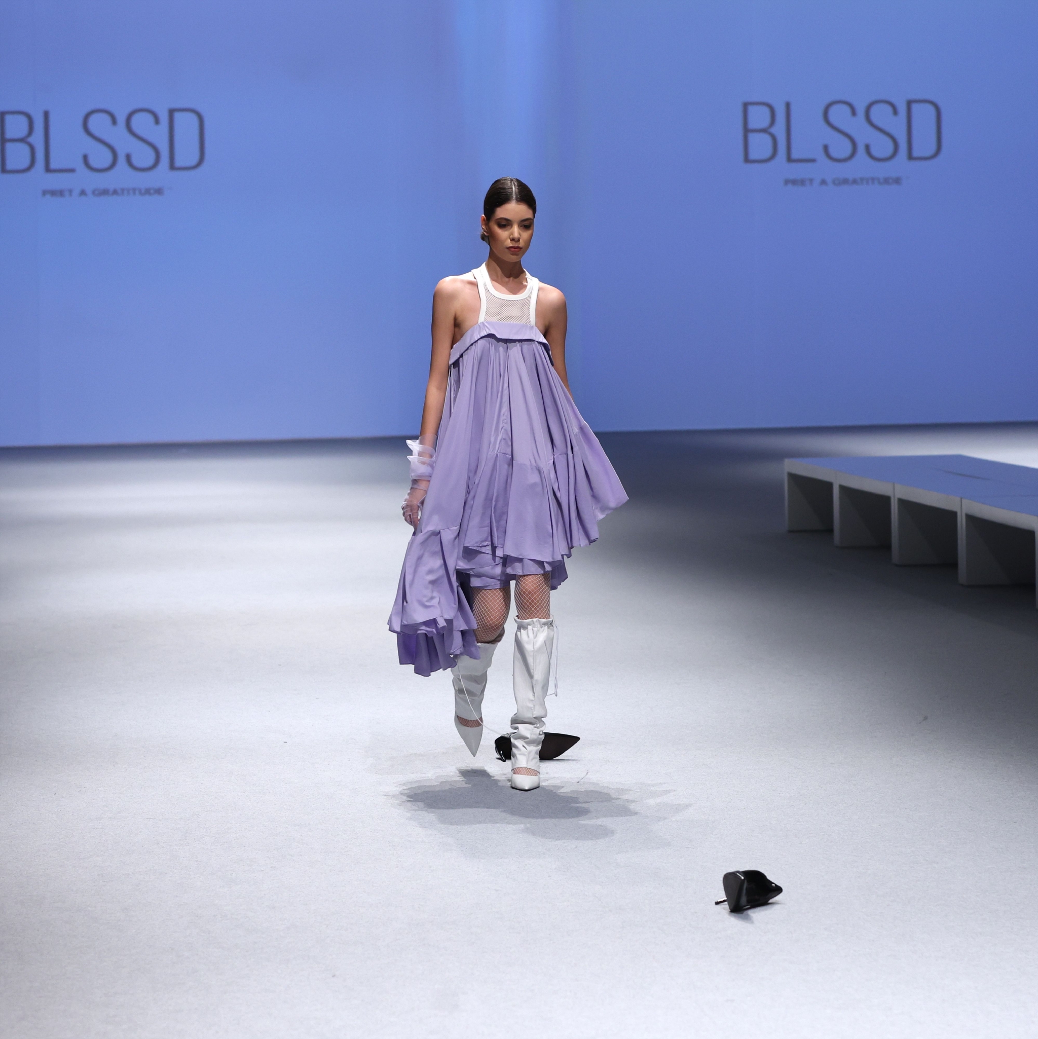 迪拜时装周——Blssd品牌时装秀|秋冬|迪拜|时装秀_新浪新闻