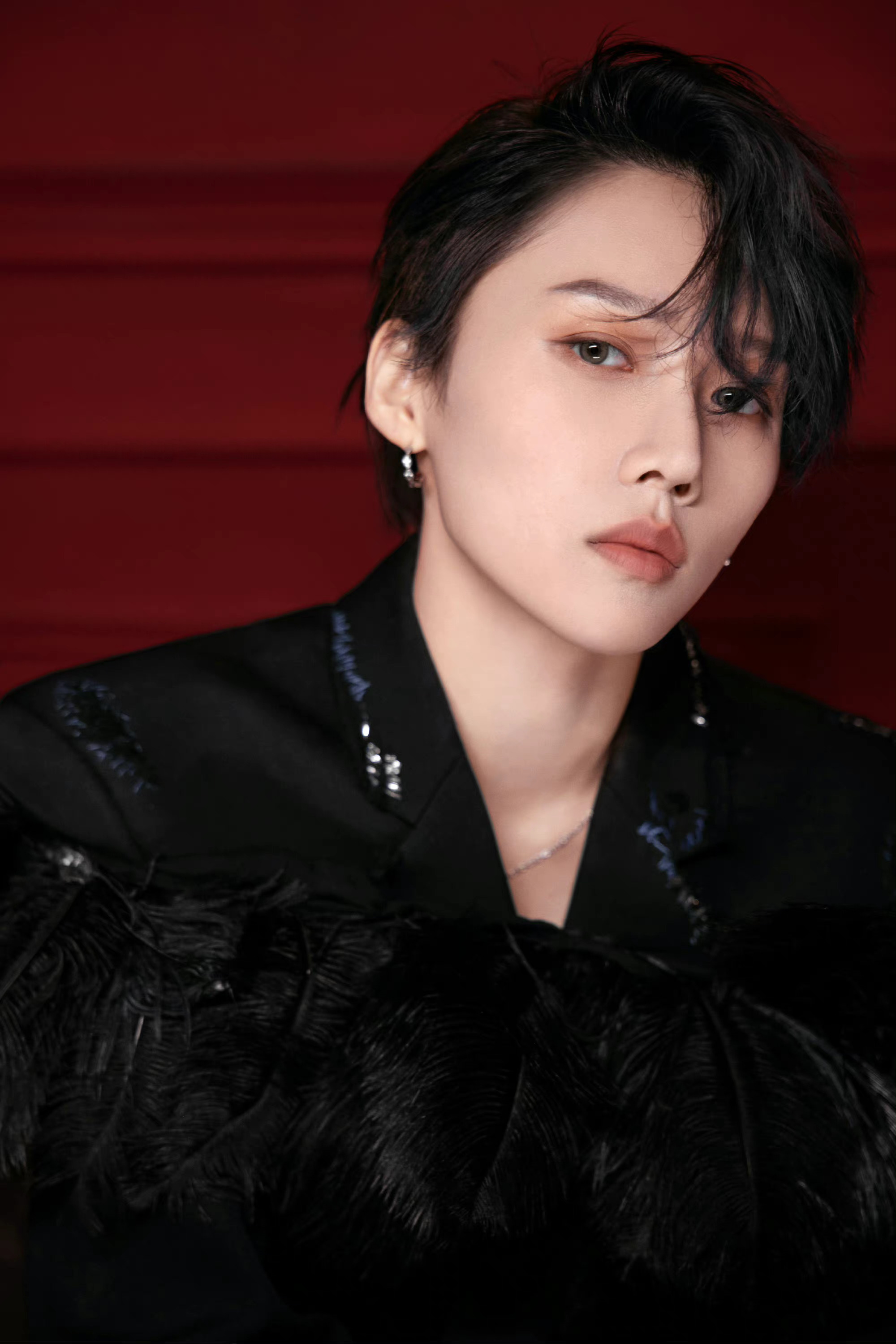 刘雨昕将出席微博之夜！ 可以看到刘雨昕红毯咯，期待