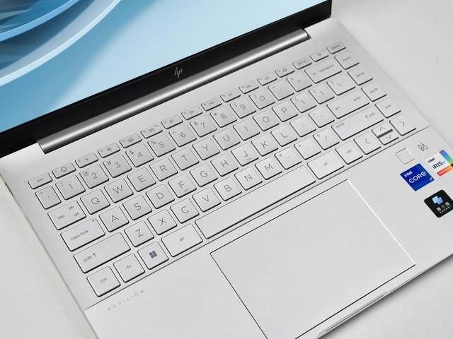薯条控狂喜！惠普星Book Pro 14更换全新ID尽显时髦风格__财经头条
