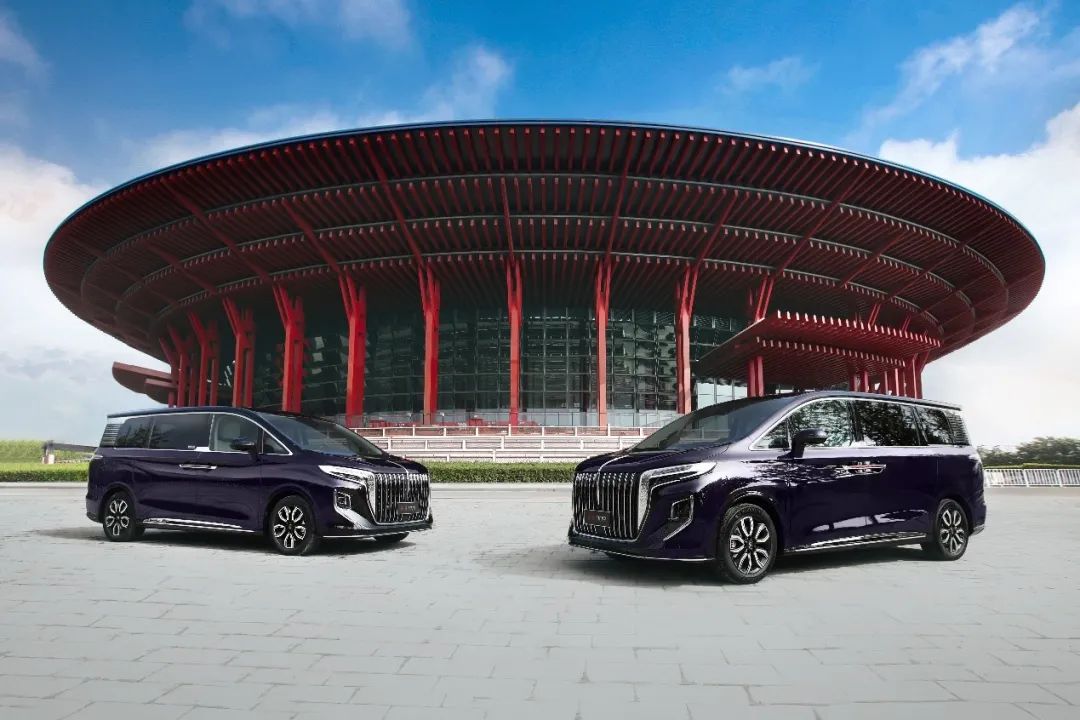 好车推荐|红旗汽车“三剑客”|红旗|红旗H9|红旗汽车_新浪新闻