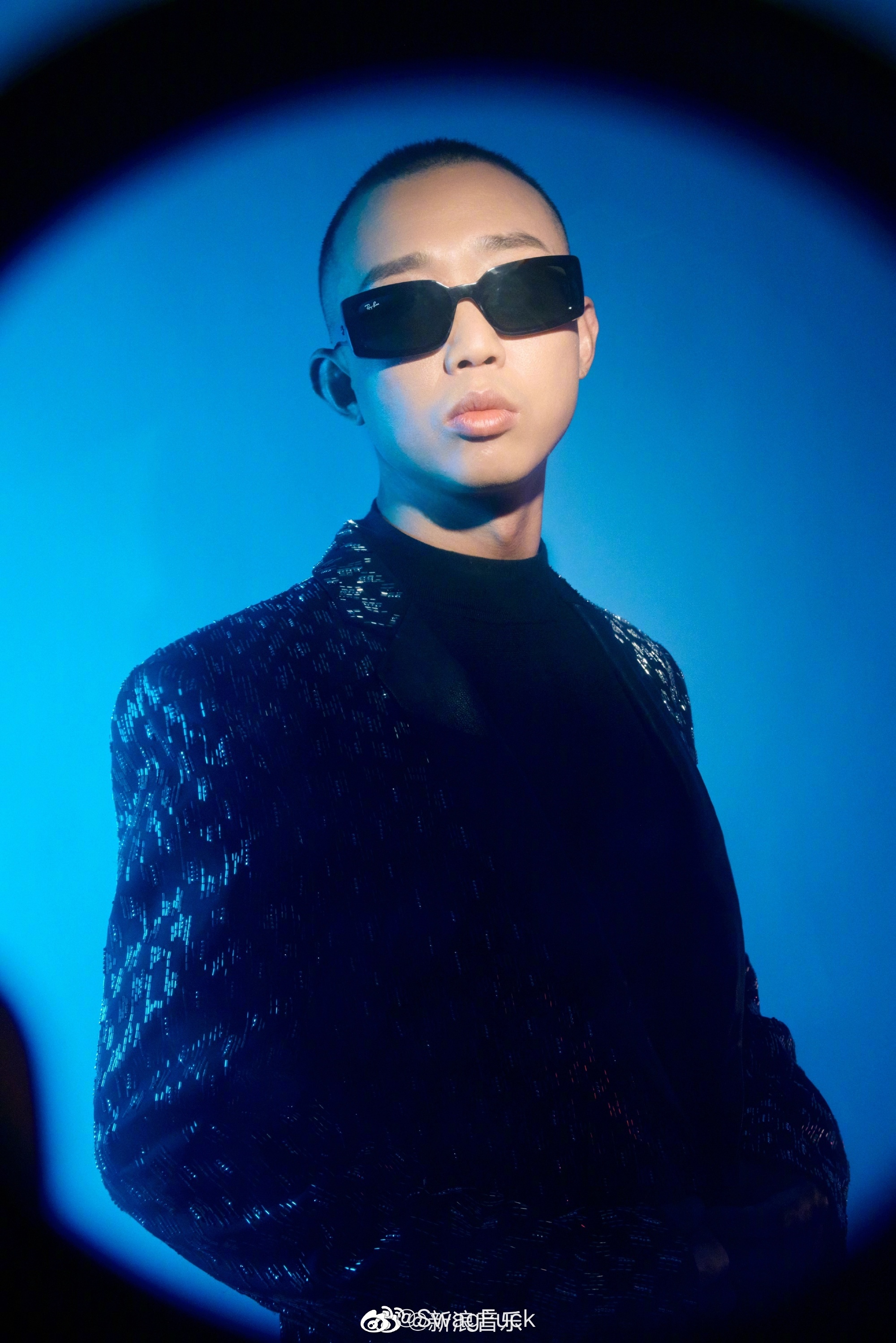 GAI微博之夜造型出炉🔥这个鲤鱼跃龙门项链太狂了！|跃龙门|鲤鱼|项链_新浪新闻