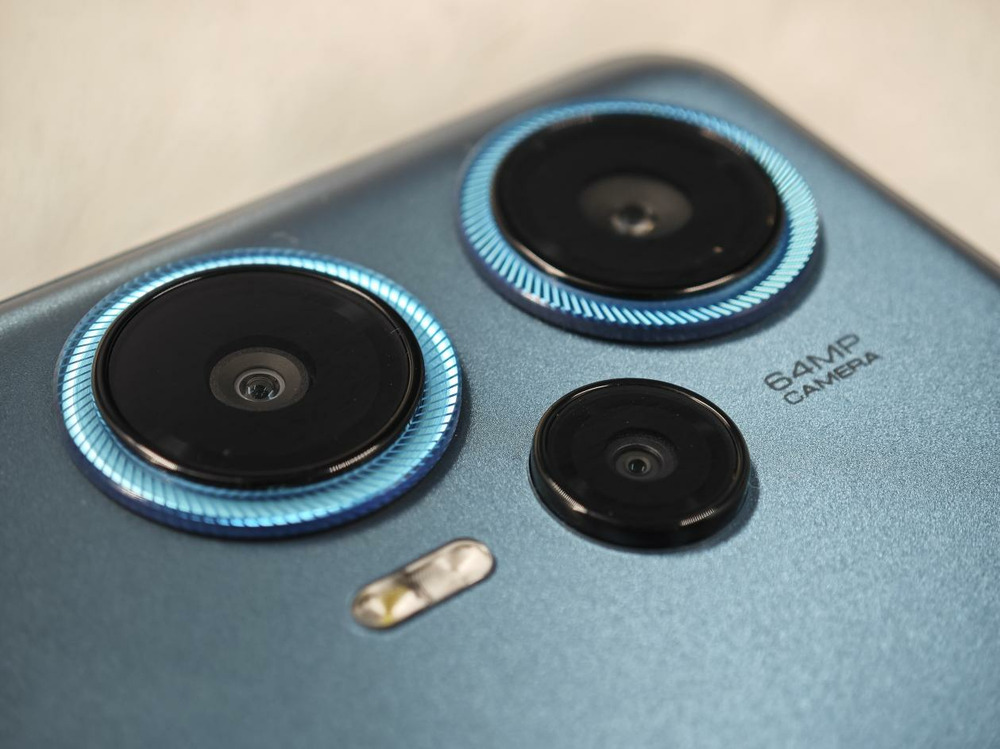 Redmi Note 12 Turbo 动手玩：用魔法打造旗舰级体验__财经头条