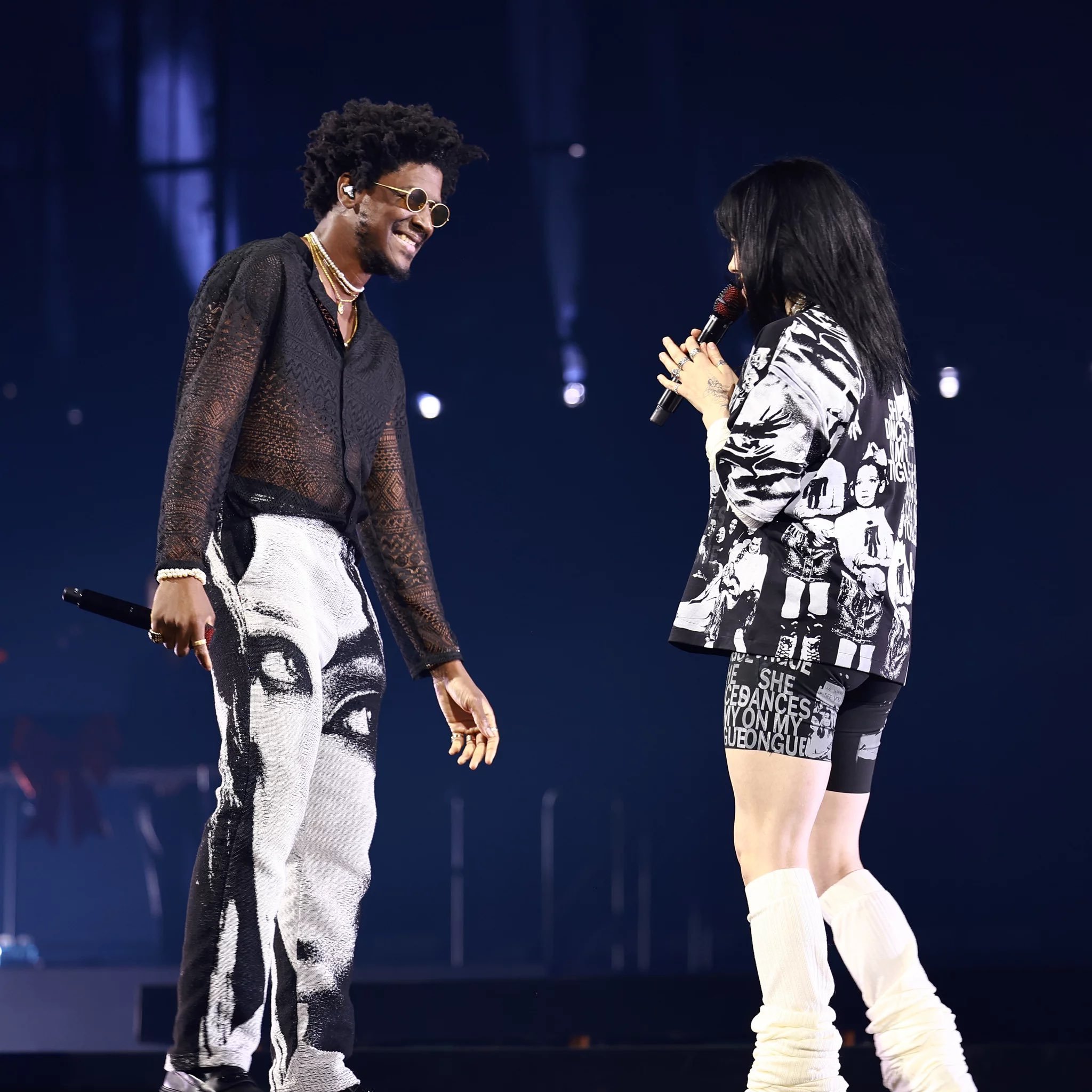 星合作｜Labrinth & Billie Eilish Labrinth 和 碧梨Billie……|Labrinth|合作|曲目_新浪新闻