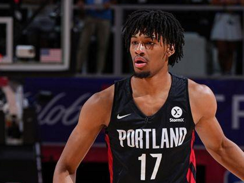 创42年纪录！NBA超级新星横空出世！|夏普|新秀|篮板_新浪新闻