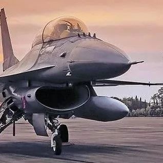 当初中国差点就买了美国的F-16，为何最终放弃？原因很无奈|美国|F-16|中国|战斗机_新浪新闻