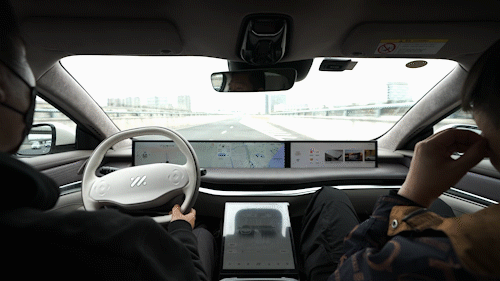 智己L7城市NOA首测，实现全程零接管，智驾第一梯队的地位稳了！__财经头条