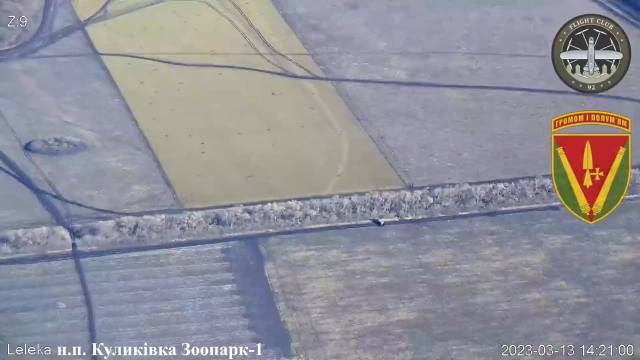 乌克兰Leleka-100无人机拍摄的俄罗斯R-934BMV_新浪新闻