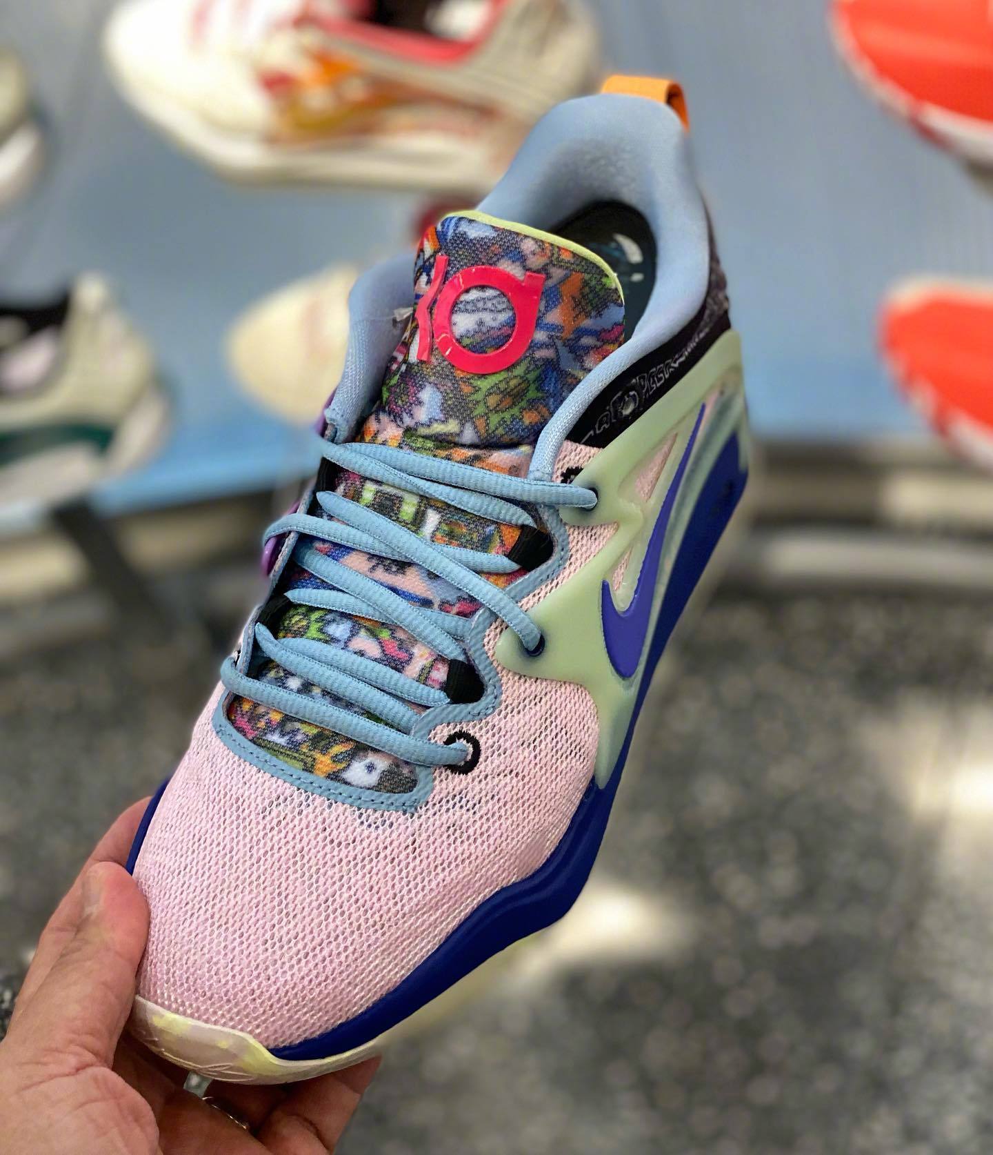 Nike KD 15 "What The"实物近赏，在KD16曝光之前……|实物|曝光_新浪新闻