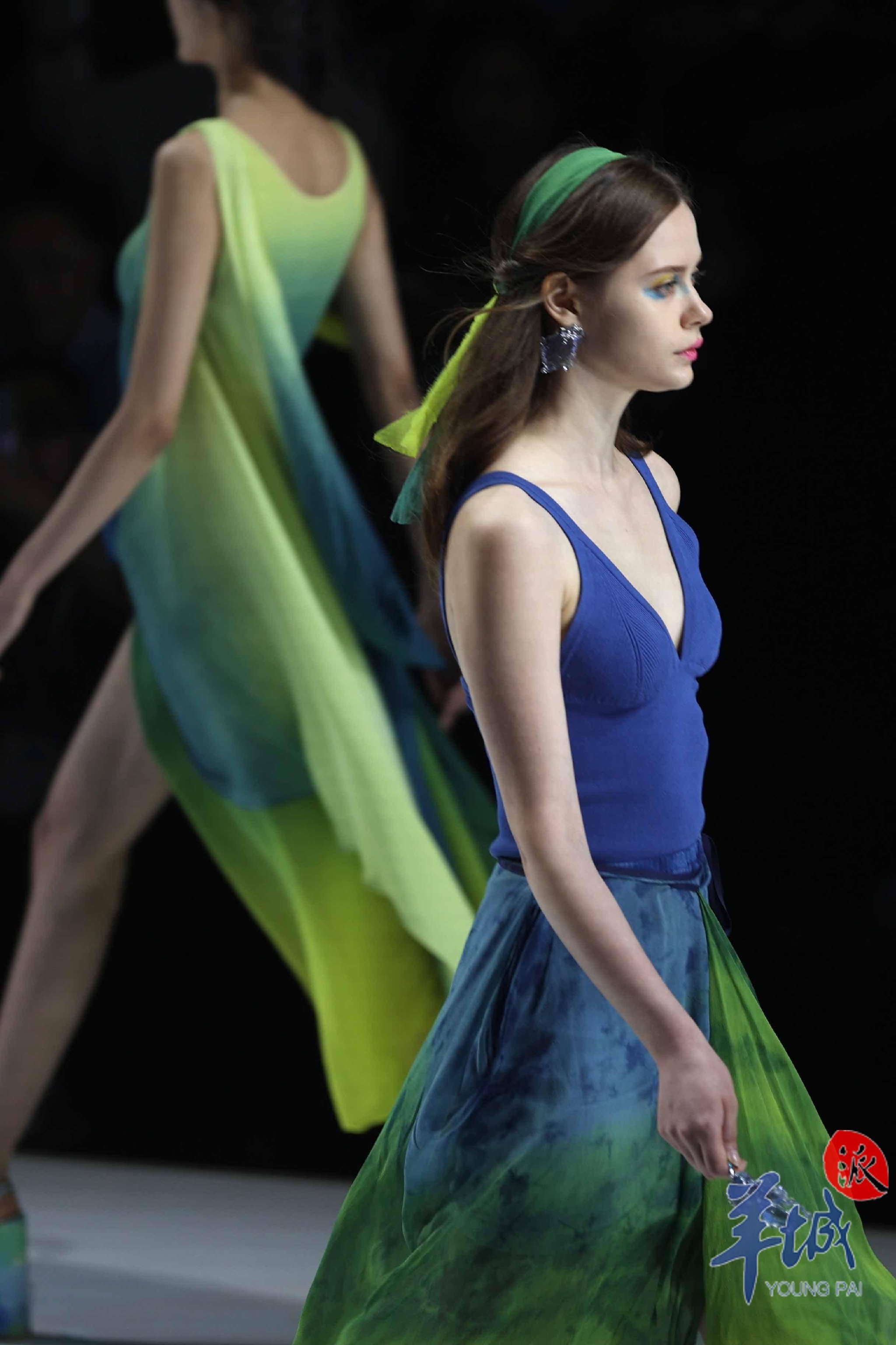 【视频+图集】第18届SIUF中国（深圳）国际品牌内衣展开幕__财经头条