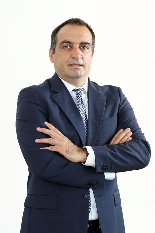 兰博基尼汽车首席营销和销售官Federico Foschini：中国目标客户平均30-35岁|兰博基尼汽车_新浪财经_新浪网