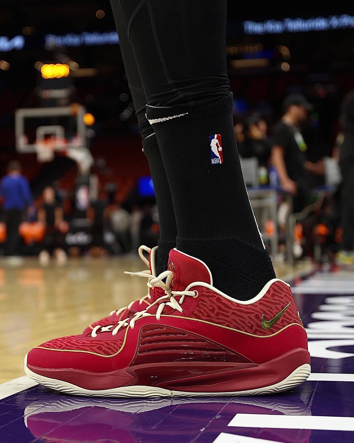 今天穿KD16新配色！|季后赛|快船|太阳_新浪新闻