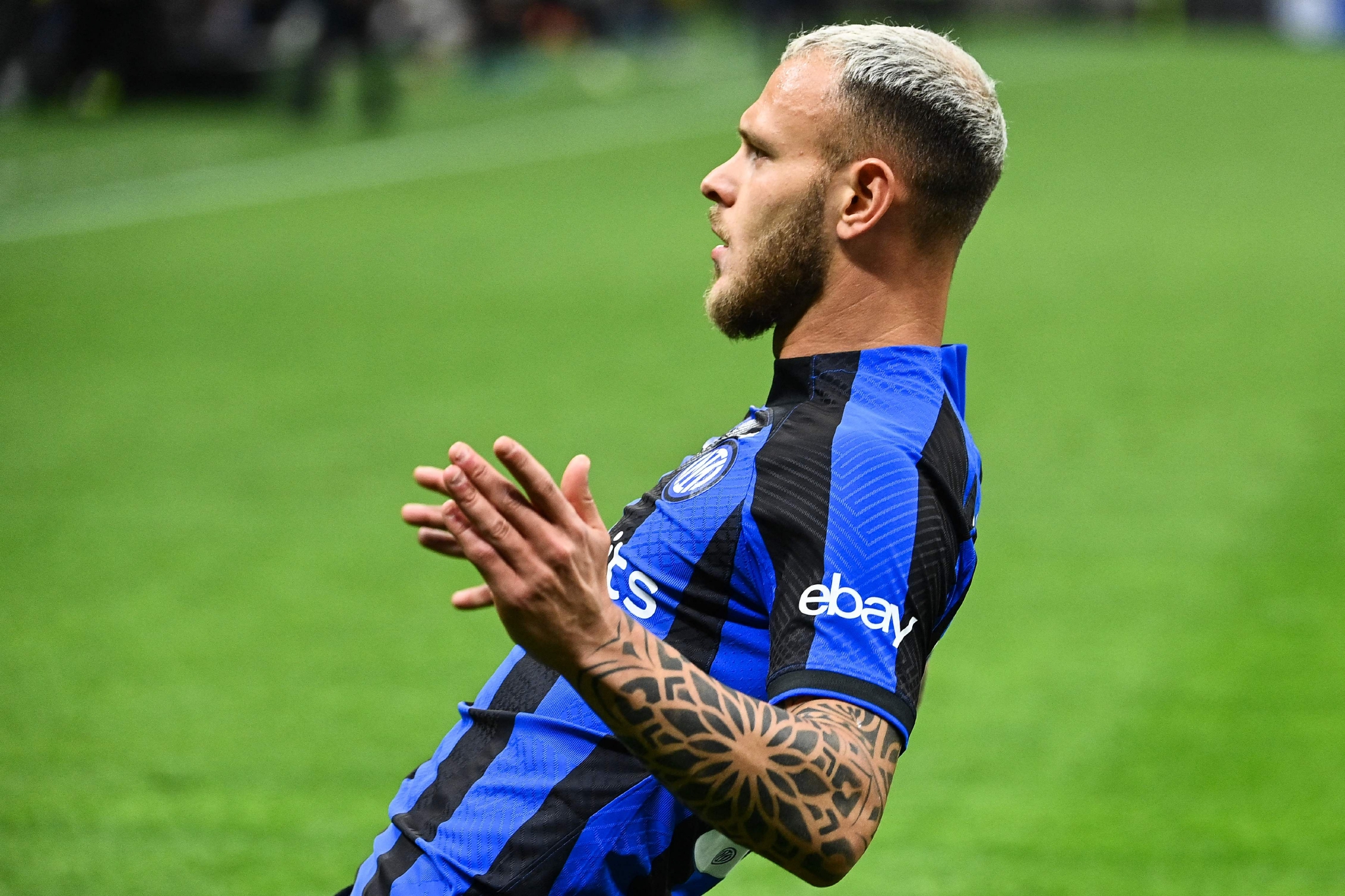 足球——意大利杯：国米晋级决赛__财经头条