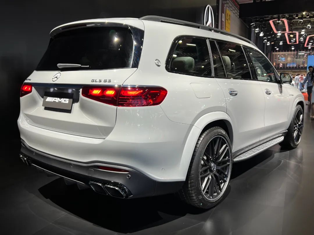 音频丨全新奔驰GLC，7座只是涨价的噱头？__财经头条