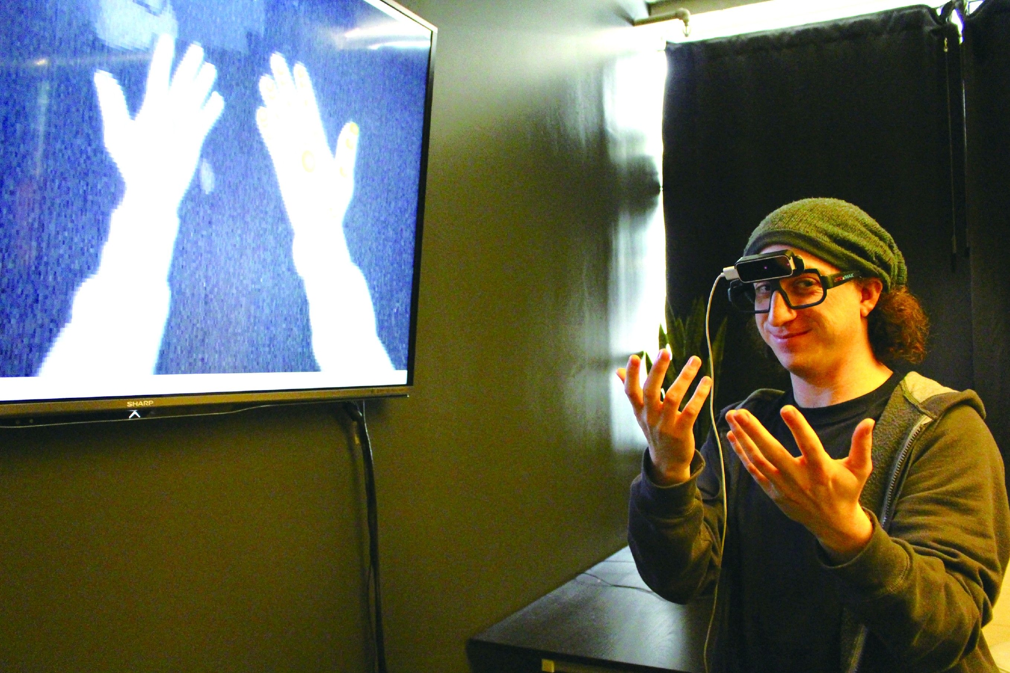 AI绘图的“领头羊”，Midjourney创始人霍尔茨谈人工智能__财经头条