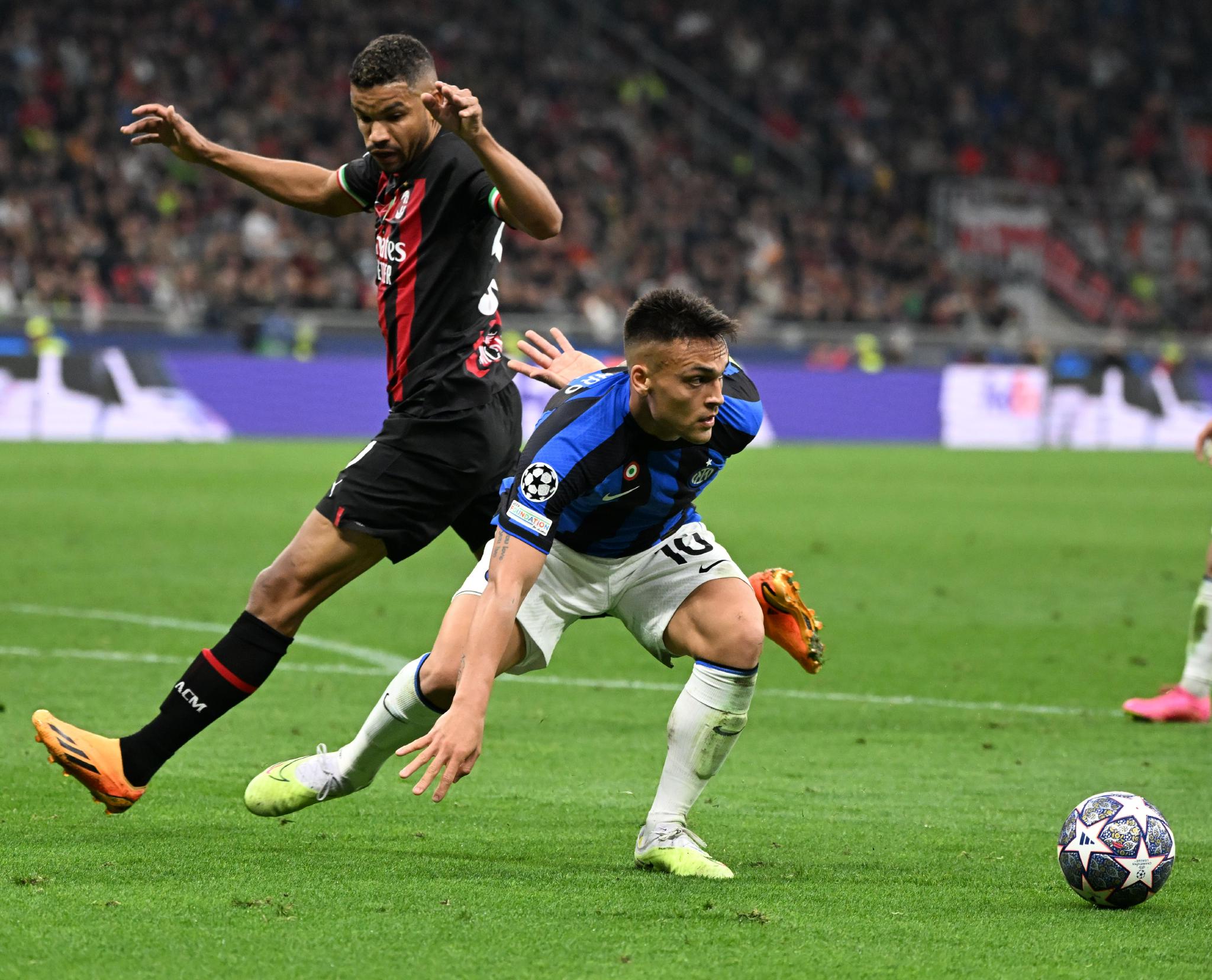 足球——欧冠：国际米兰胜AC米兰__财经头条