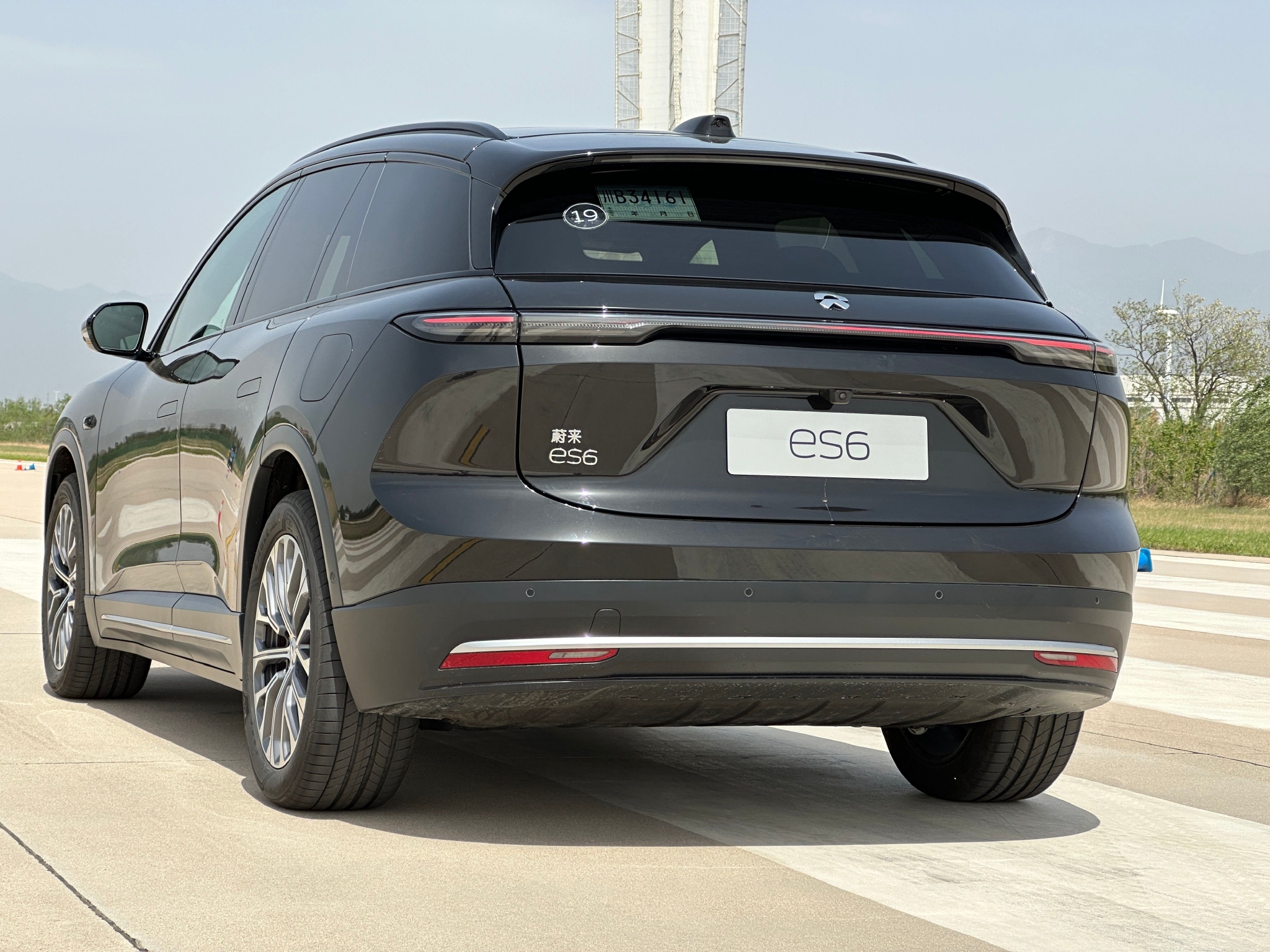 今天试驾体验了全新蔚来ES6 相比老款真的是改头换面的升级……-新浪汽车