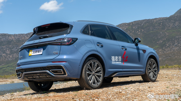 18.38万起 换装8AT 新红旗HS5公布售价 5月21日……-新浪汽车