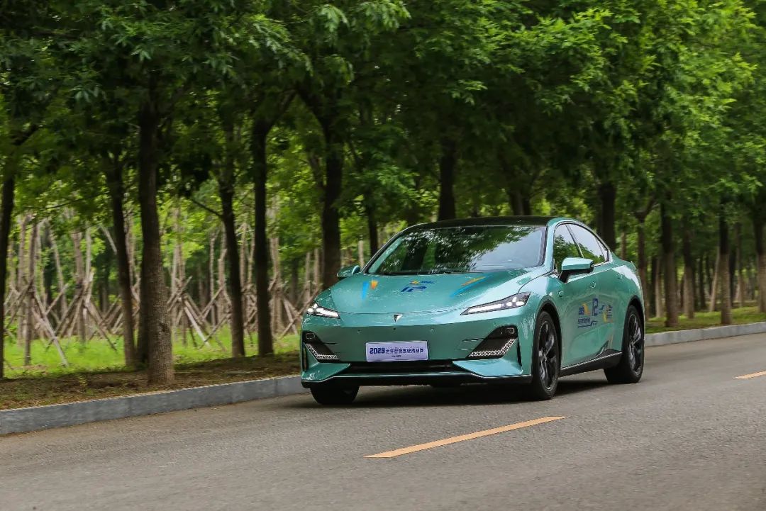 深蓝SL03荣获2023世界智能驾驶挑战赛傲人成绩，电轿王炸实力非凡__财经头条