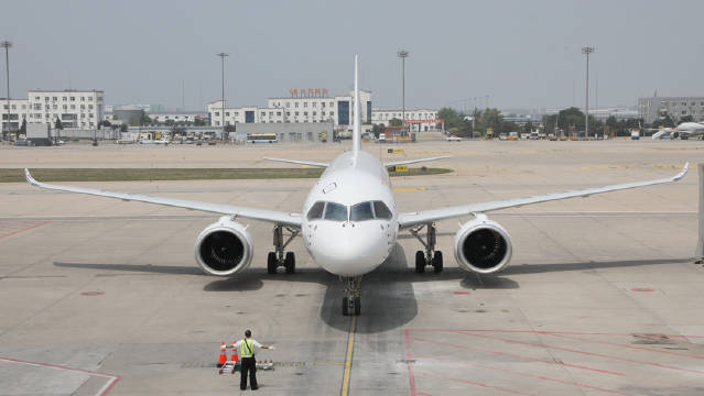 从2017年5月5日见证了C919首飞算起……|C919_新浪新闻