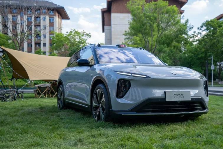 试驾蔚来全新ES6|更极致的豪华舒适性能体验|ES6|蔚来|试驾_新浪新闻