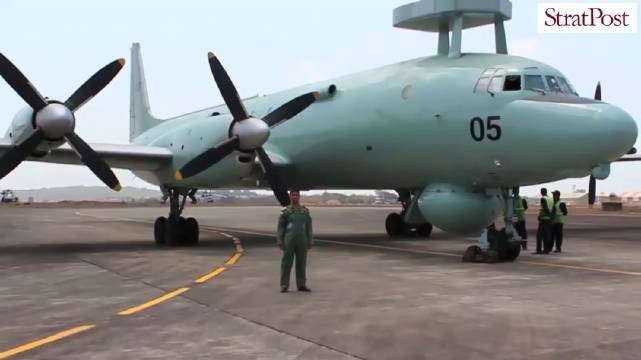 StratPost | Walkaround the Navys Il-38 Sea Dragon 战略邮报……_新浪新闻