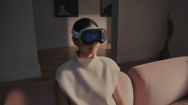 苹果 Apple Vision Pro 官方介绍视频 - 原版 - 9 分 21 秒|苹果|apple_新浪新闻