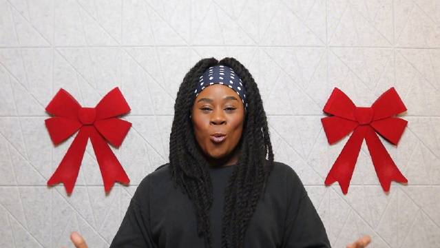 「听材」著名反应博主 Ayjay 最新首听诗莎 SZA 最新录音室专辑《SOS》_新浪新闻