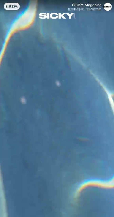 这一次SICKY杂志中文版又给了我们一个很大的惊喜……|水原希子_新浪新闻