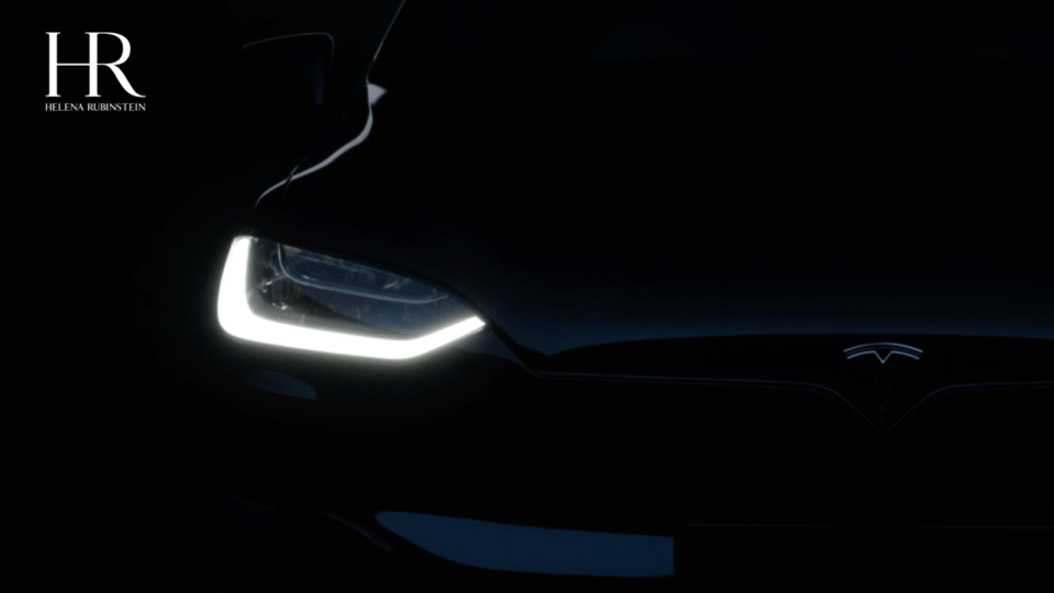 赫莲娜X特斯拉官宣跨界联名……|赫莲娜|特斯拉_新浪新闻