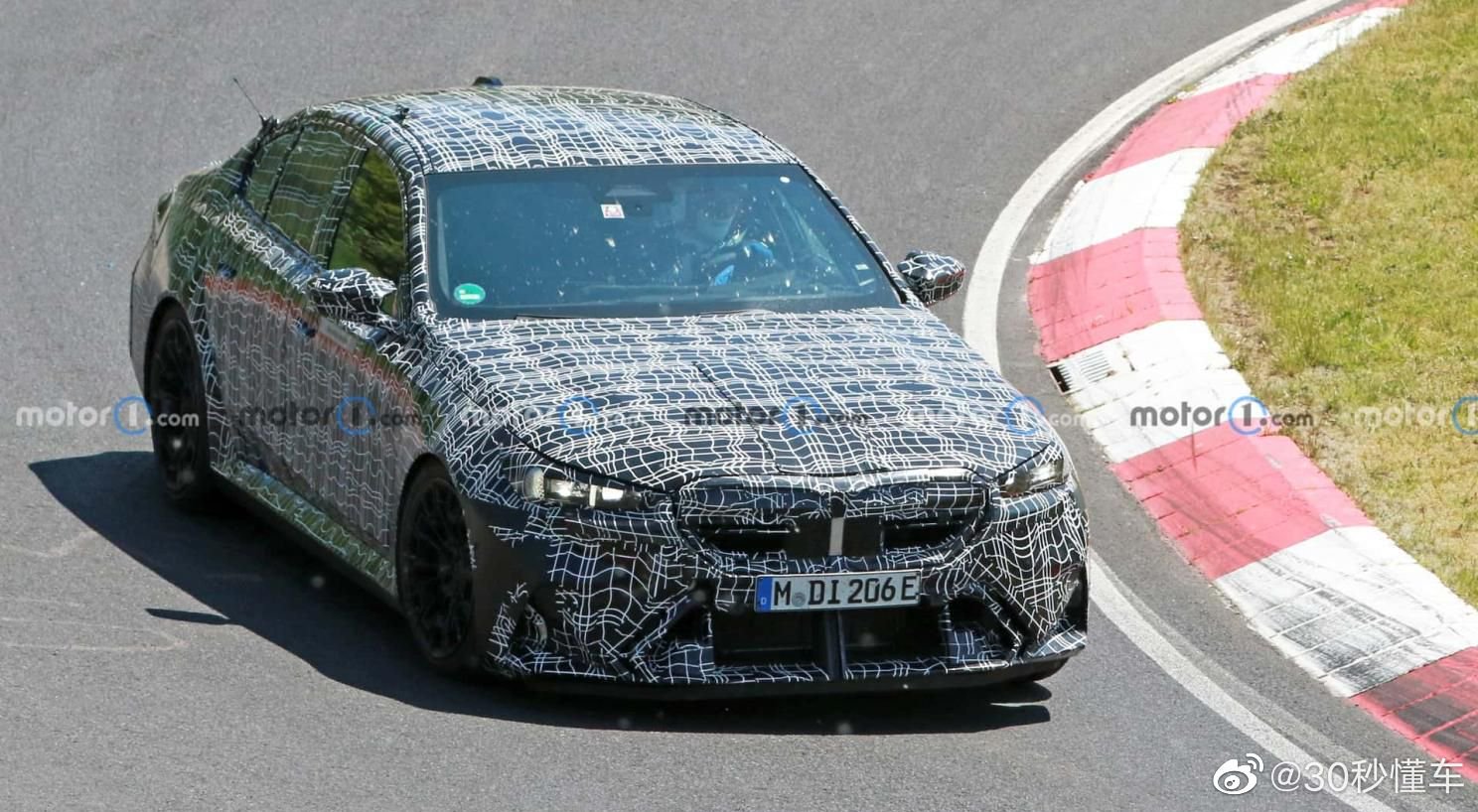 全新M5 Touring谍照曝光 预计明年发布 日前……-新浪汽车