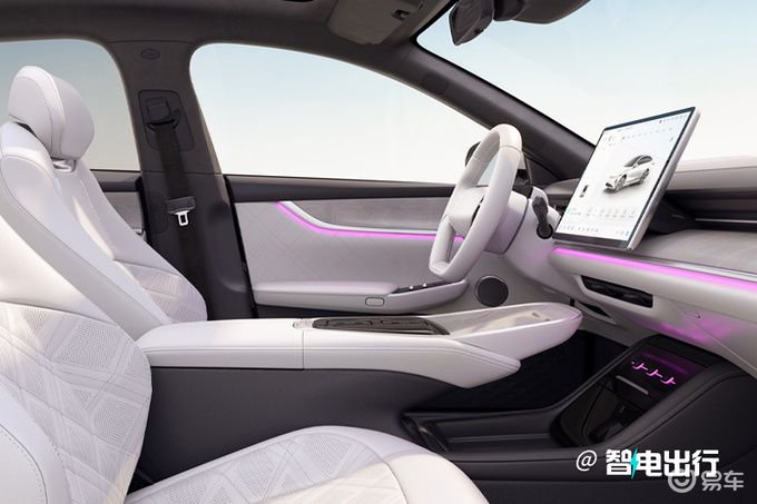 长安启源A07内饰首曝！Model 3、汉EV不够看了-新浪汽车