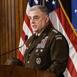 美军最高将领：任何人都不应对反攻抱有幻想|乌克兰|乌军|美军_新浪新闻