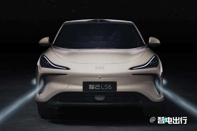 智己LS6内饰最新实拍！采用双联屏设计 酷似宝马X1-新浪汽车