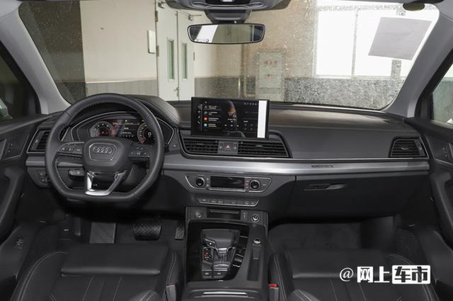 奥迪2024款Q5L配置曝光！10月上市 或39.9万起售-新浪汽车