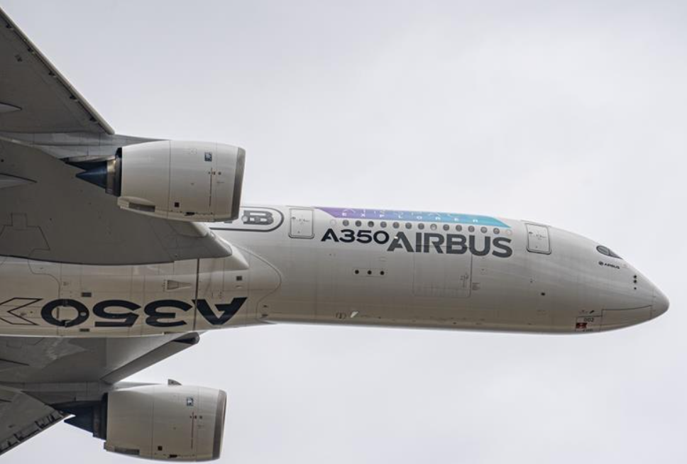 A350首飞十年后订单量首次超过1000架|中国航空_新浪新闻