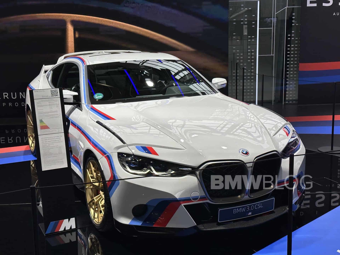 宝马3.0 CSL限量版亮相，售价高达75万欧元|宝马|50-100万_新浪新闻